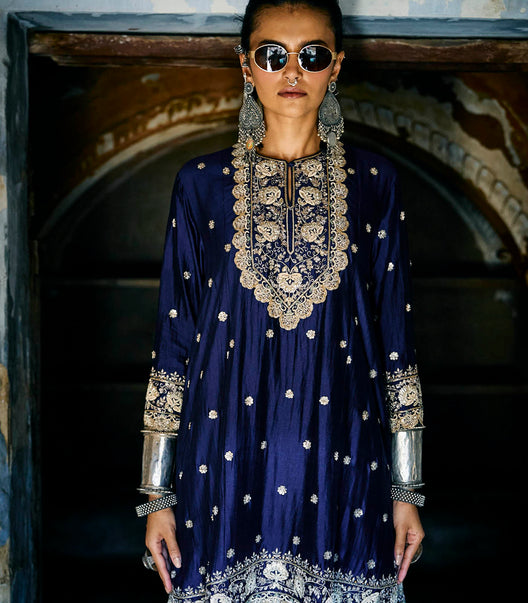 Women – Jayanti Reddy